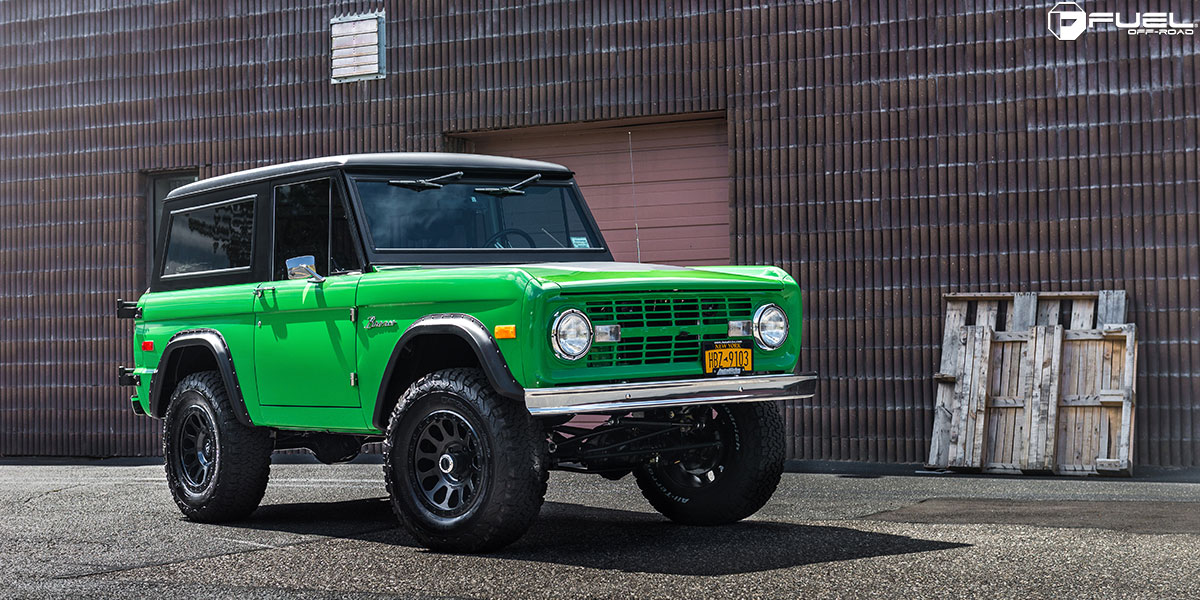 Ford Bronco w/ 17x9 Fuel Vector - D579 Wheels - WheelsASAP