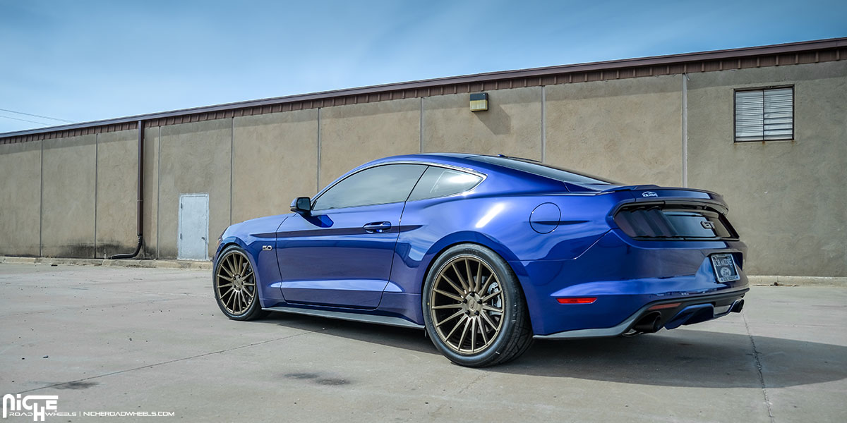 Ford Mustang w/ 20x8.5 Niche Form M158 Wheels