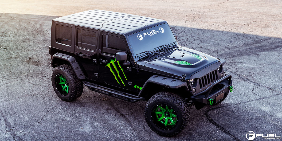 Jeep Wrangler w/ 20x12 Fuel Rampage D238 Wheels