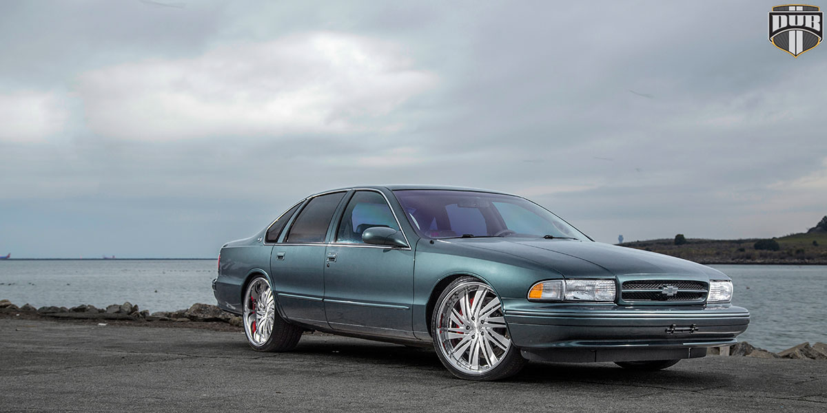 Chevrolet Impala w/ 22x9 DUB Statica XB10 Wheels