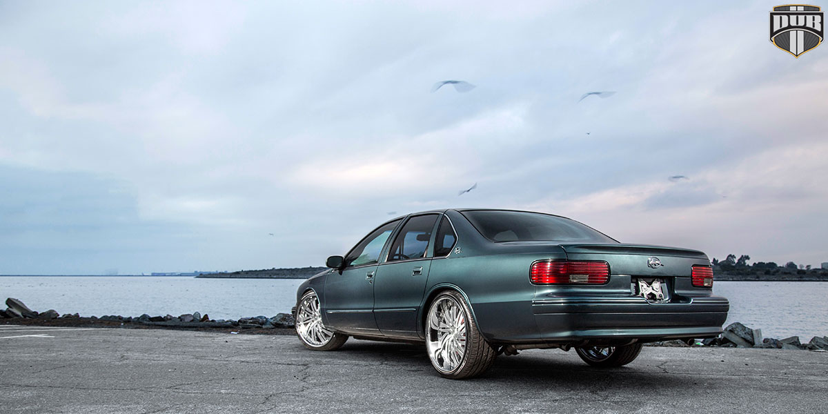 Chevrolet Impala w/ 22x9 DUB Statica XB10 Wheels