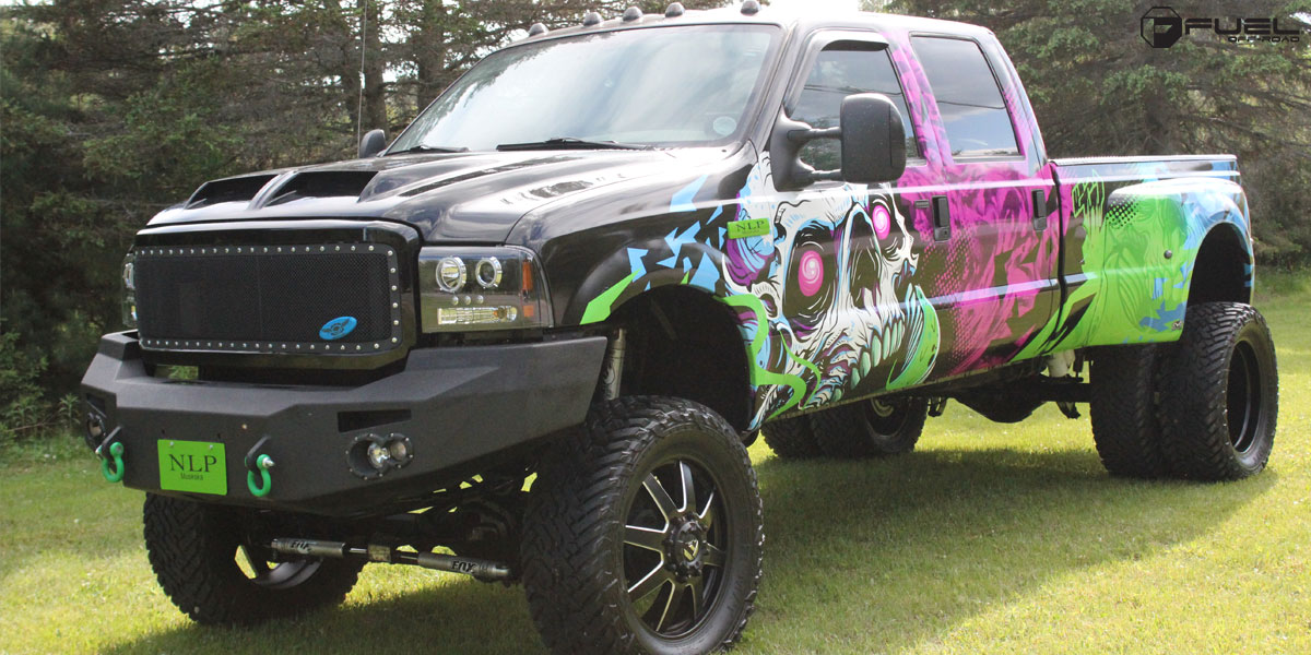 Ford F-350 Dually w/ 22x8.25 Fuel Maverick Dually Front D538 Wheels
