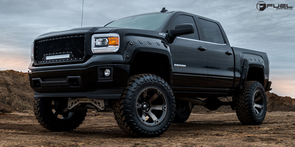 GMC Sierra 1500 w/ 20x12 Fuel Beast D564 Wheels